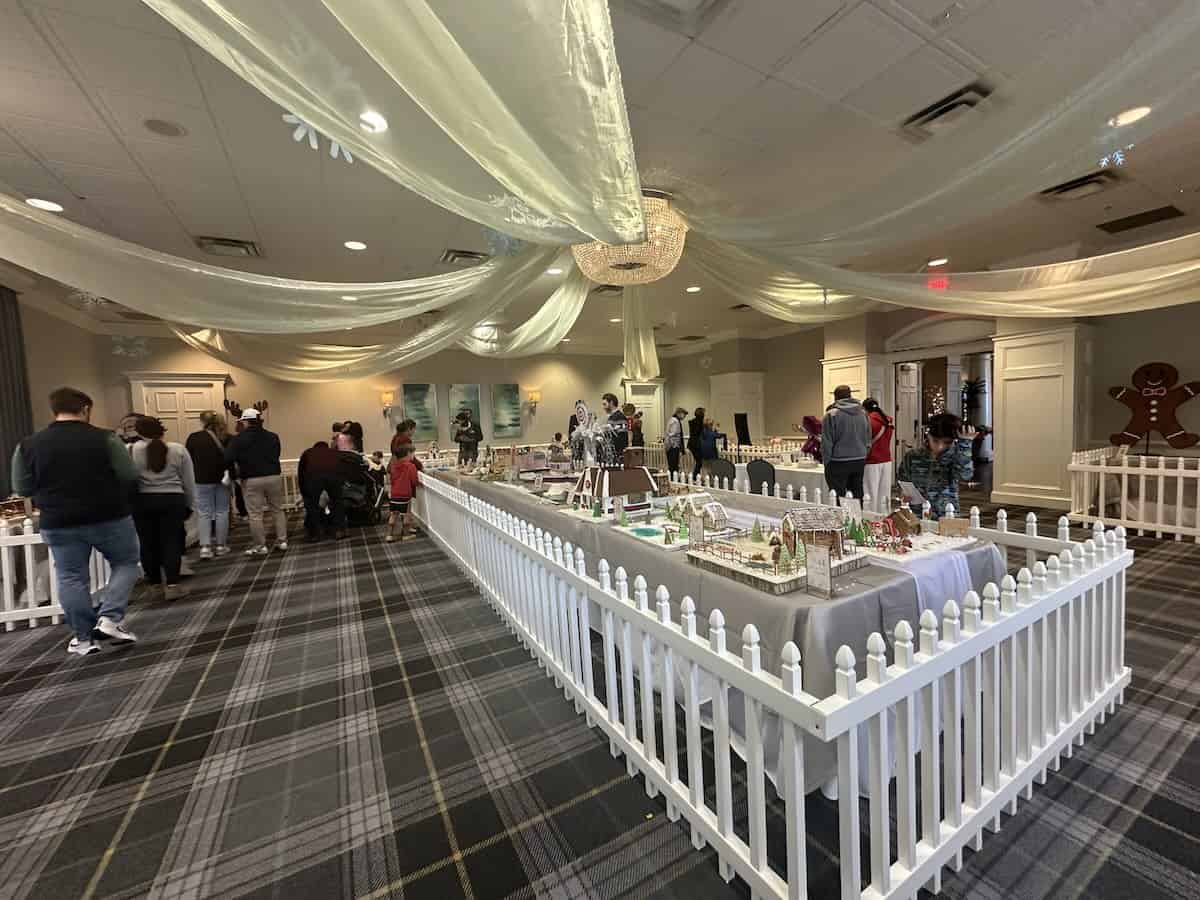 Gingerbread Lane at The Ballantyne - Charlotte On The Cheap