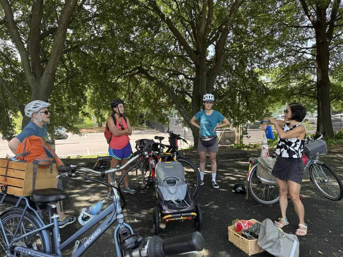 Shopping by Bike: Free Bike Skills Class June 27 - Charlotte On The Cheap